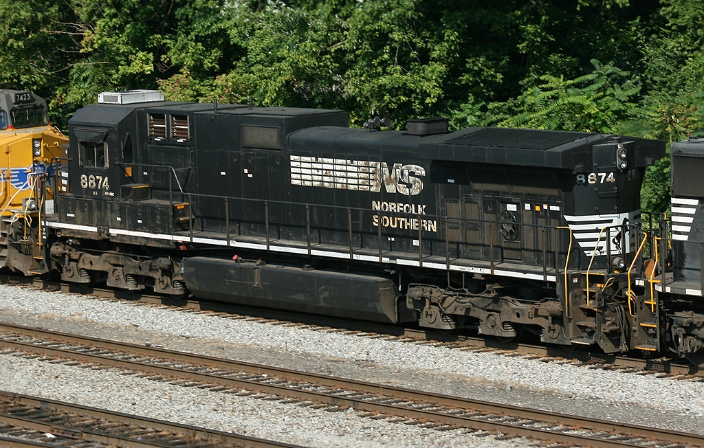 NS 8874